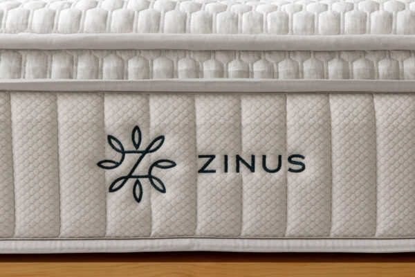 【徹底解説】ZINUS（ジヌス）のベッド・マットレスの評価と特徴、おすすめ商品をご紹介 | 椚大輔のベッド選び